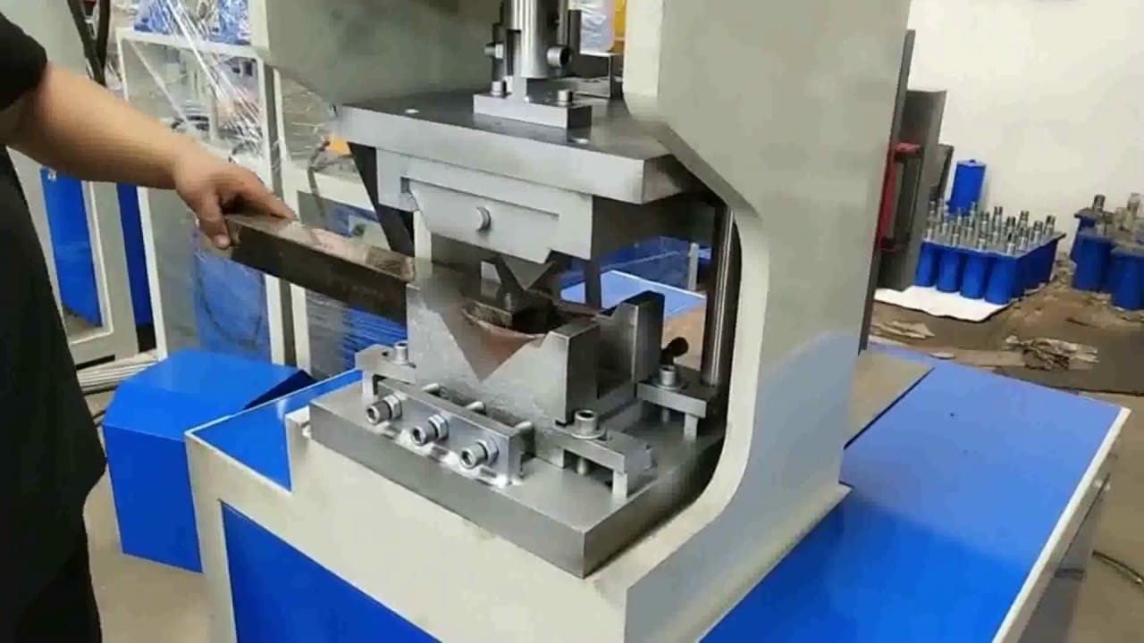 What Is A Hydraulic Notching Machine? - A Preliminary Guide